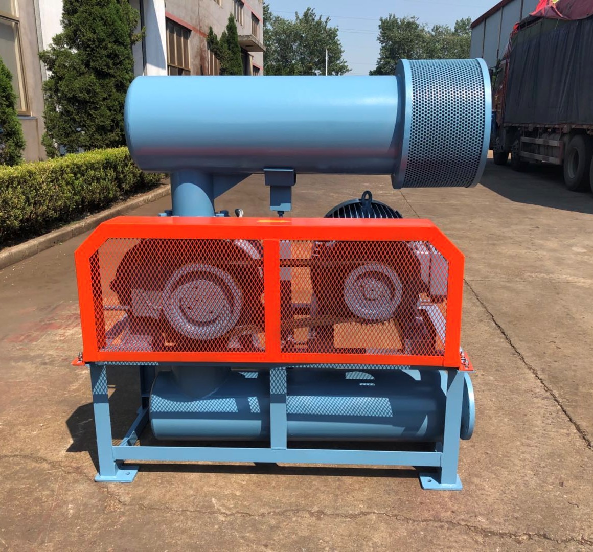 1.5-22kw Three Lobe Roots Blower Compressor Roots Vacuum Pump BC6005